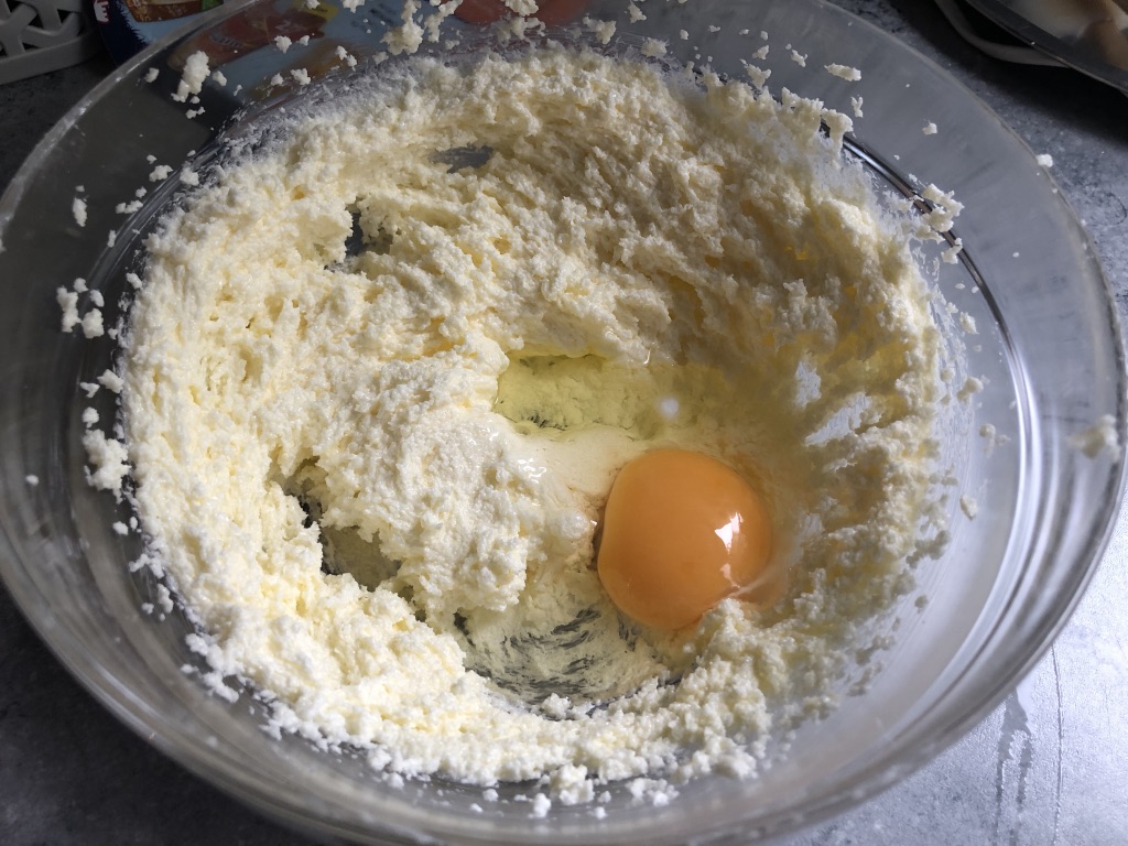 Butter or Oil – What Should I Use While Making a Cake – Keks Arcade